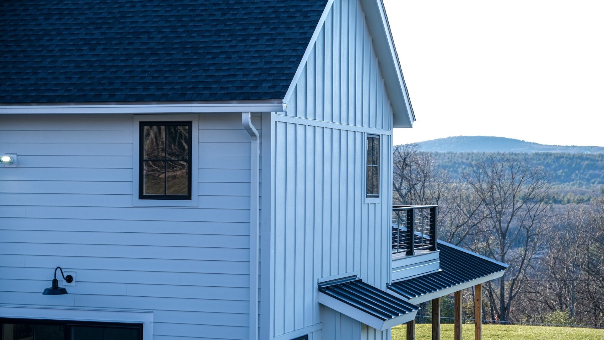 How To Install Hardie Board Siding On A House (# Easy Steps)